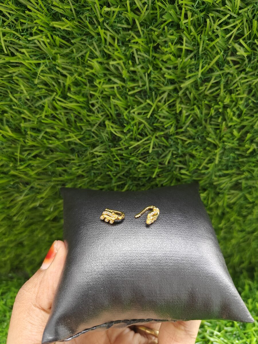 Pressing Ear Rings \ Nose Pins (1 Pair) – SPB Elegant